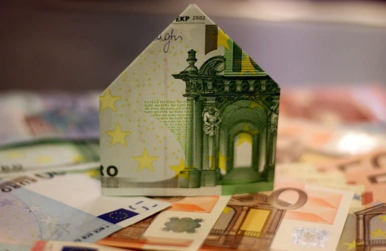 Building a Career Around Real Estate Investing: 6 Things to Know