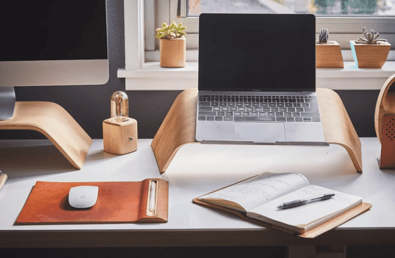 10 Tips for a Comfortable Work-from-Home Setup